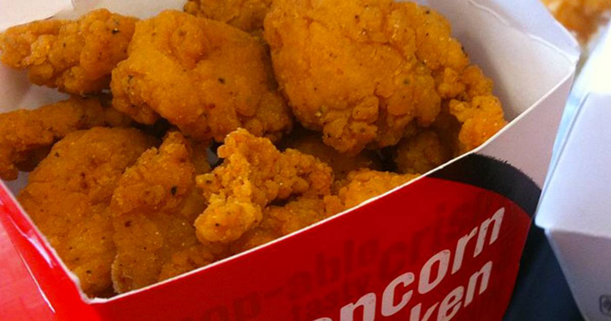 KFC lancia gli spaghetti con il pollo fritto e li ha chiamati Kaghetti