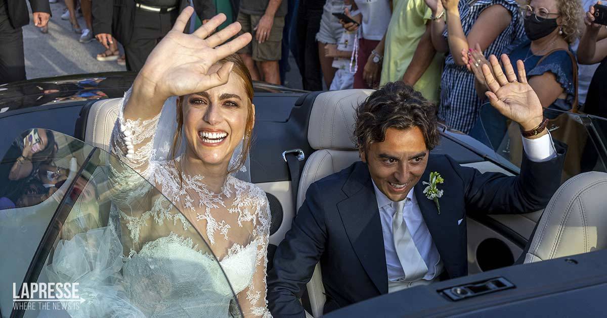 Miriam Leone e Paolo Carullo si sono sposati: le foto su Instagram