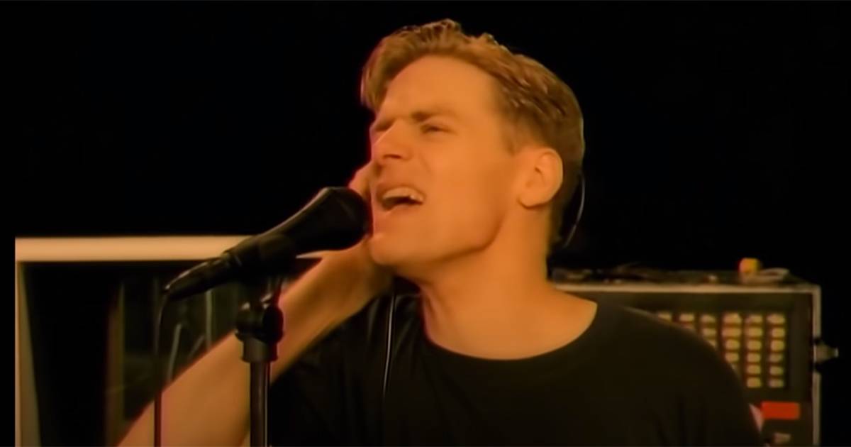 Bryan Adams: compie 29 anni "Please Forgive Me"