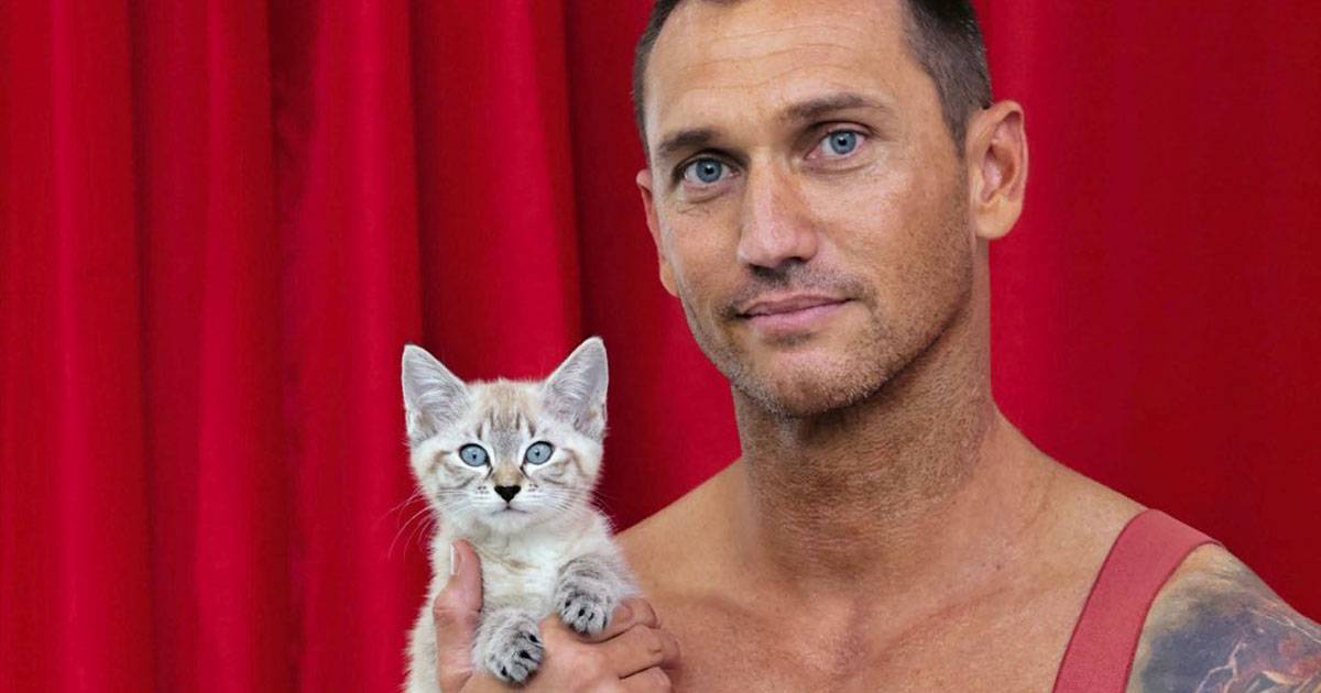 Australian Firefighters: il nuovo calendario dei pompieri australiani è ...