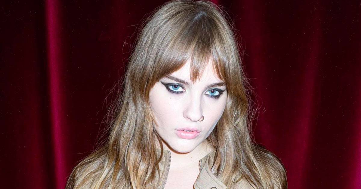 Måneskin: Victoria De Angelis è una vera diva del rock, la nuova foto ...