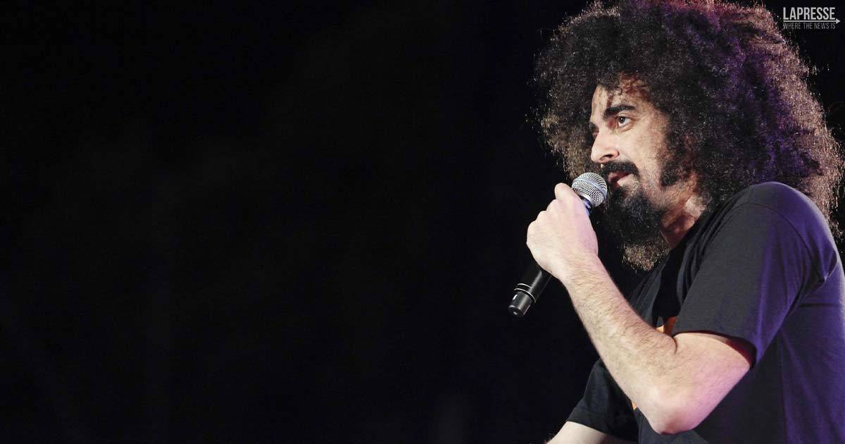 Caparezza si è sposato e la cerimonia è stata stilosissima: ecco le foto