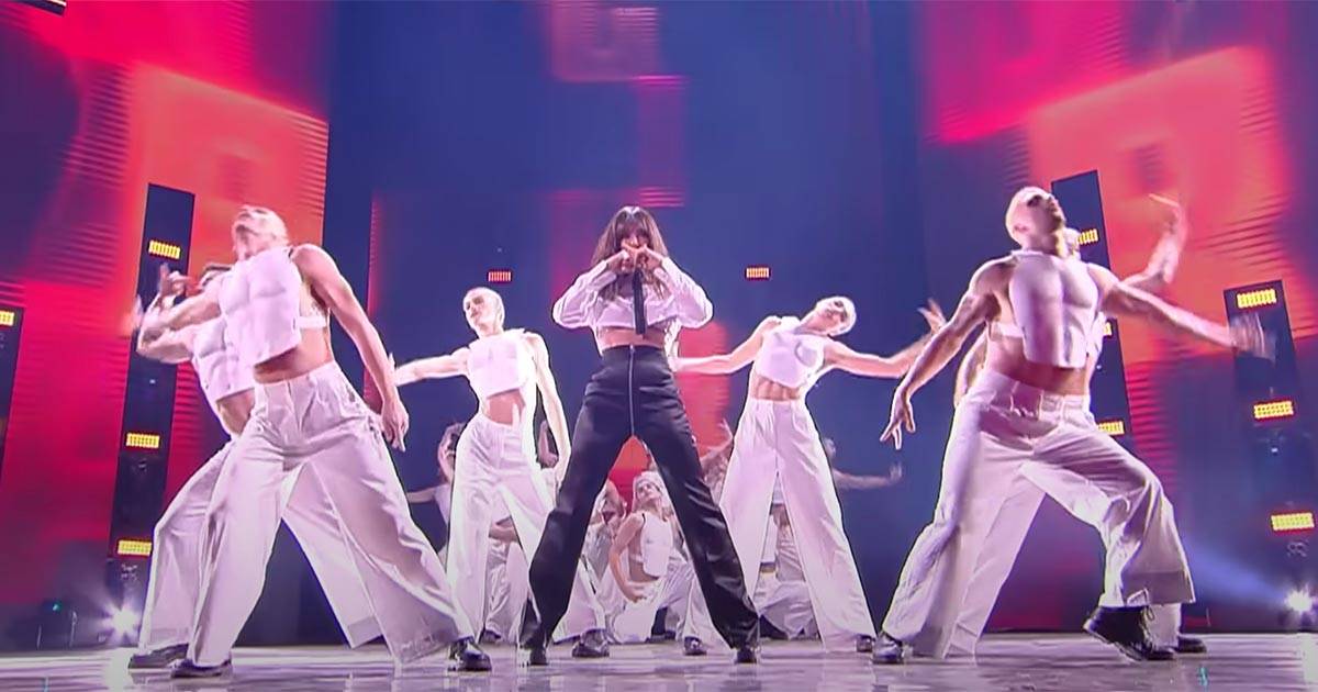 Ambra vince tutto: dopo la finale la sua “T’Appartengo” diventa il ...