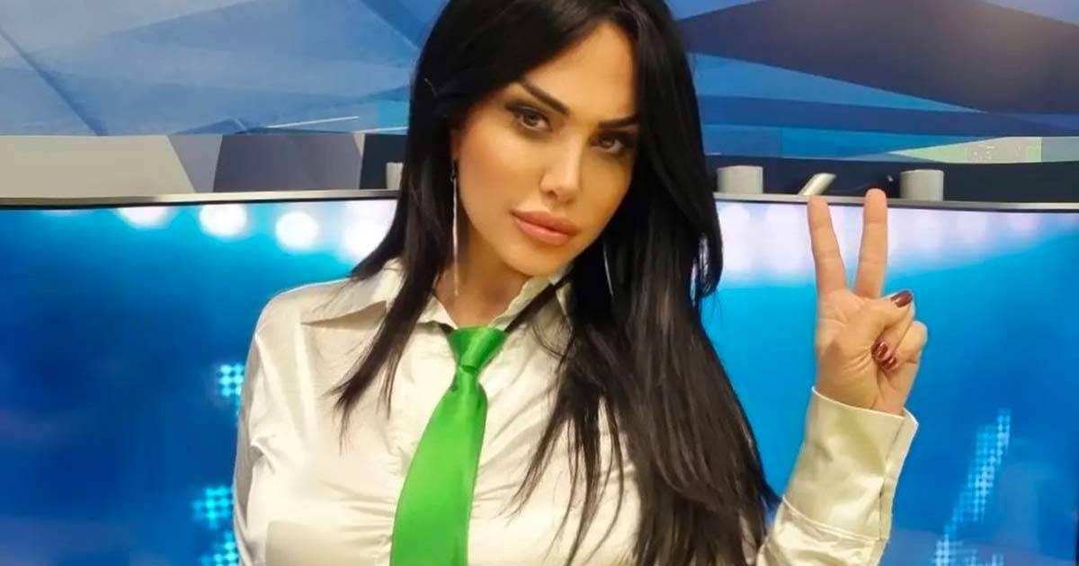 Marika Fruscio si spoglia per il suo Napoli: ecco il post dopo la ...