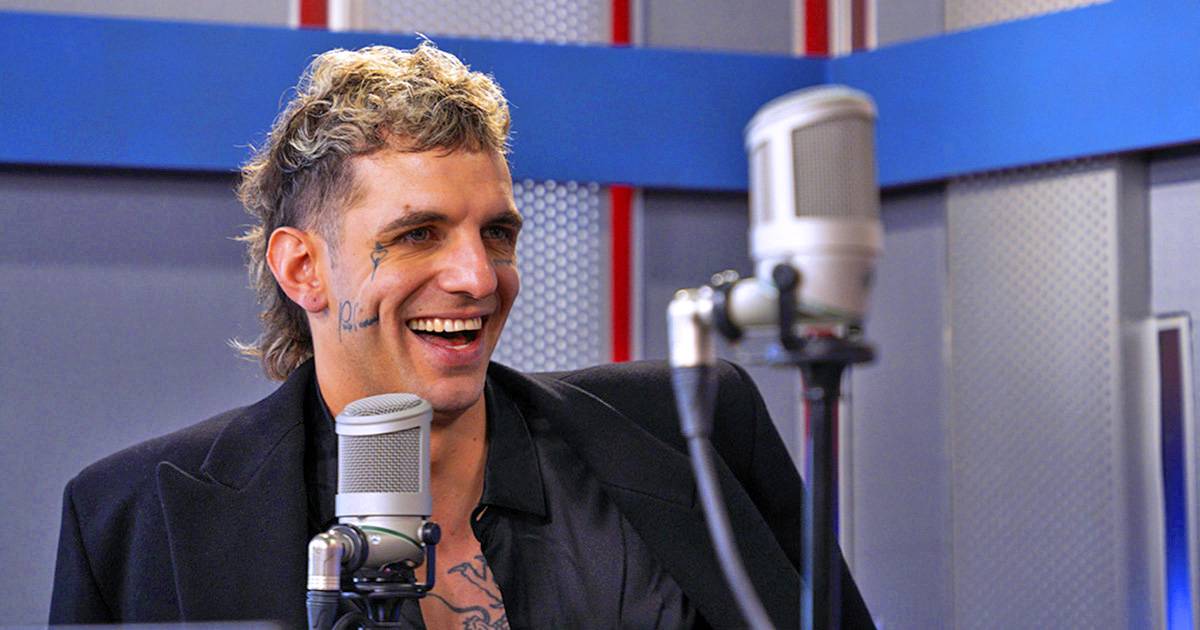 Achille Lauro tra viaggi, tour e il nuovo singolo "Stupidi Ragazzi": l'intervista con Anna & Sergio