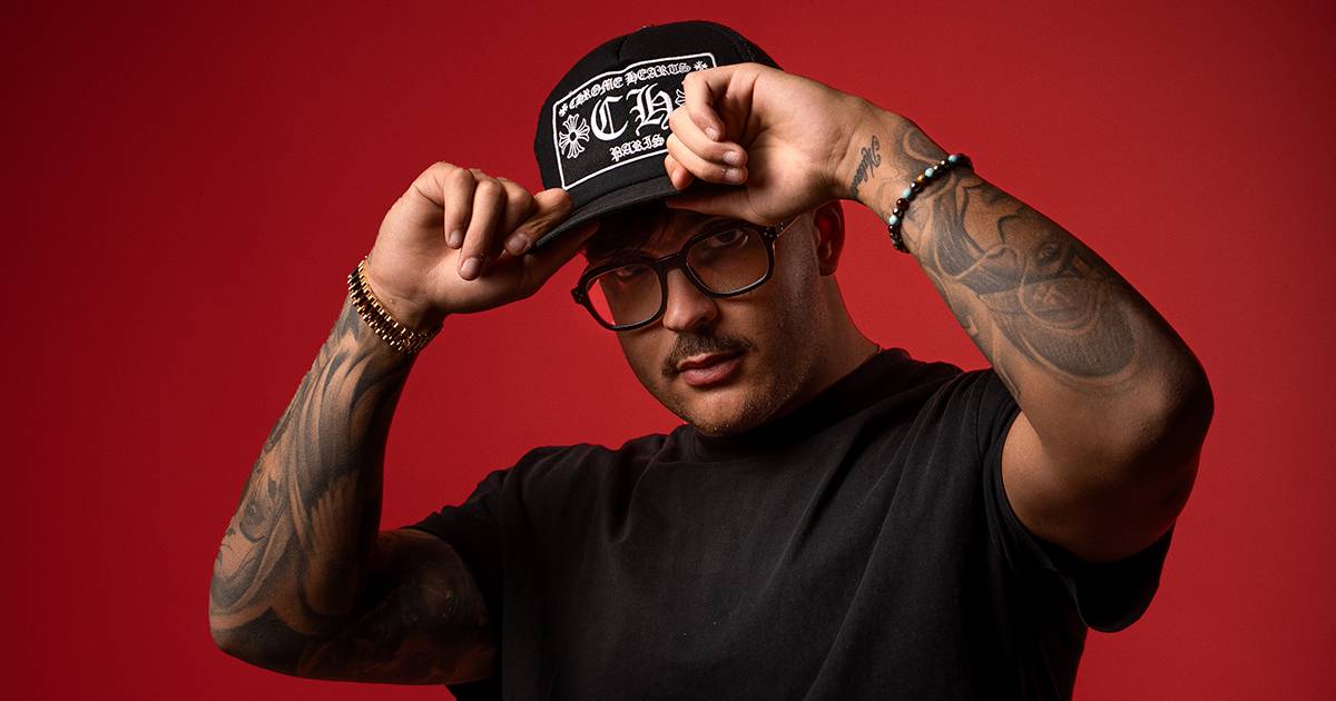 Chi è Geolier: il rapper tra i favoriti alla vittoria che porterà ...